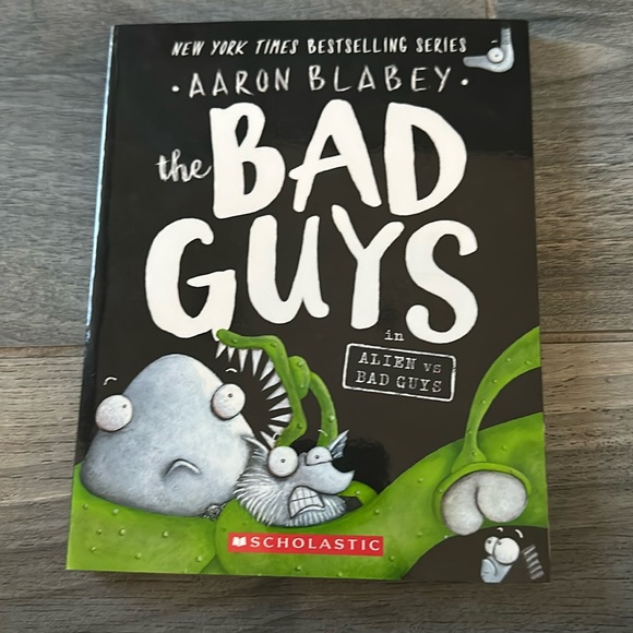 Scholastic | Toys | The Bad Guys In Alien Vs Bad Guys | Poshmark